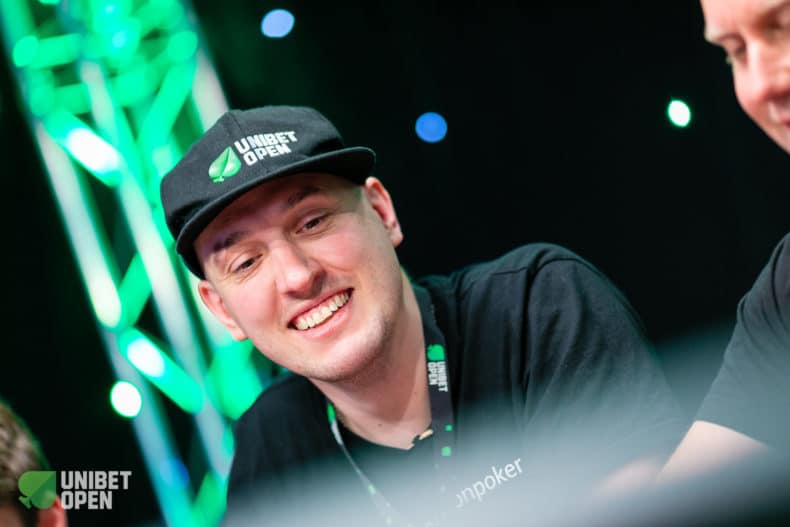 Twitch streamer Emily "riskitforabiscuit" Glancy celebrates biggest ...